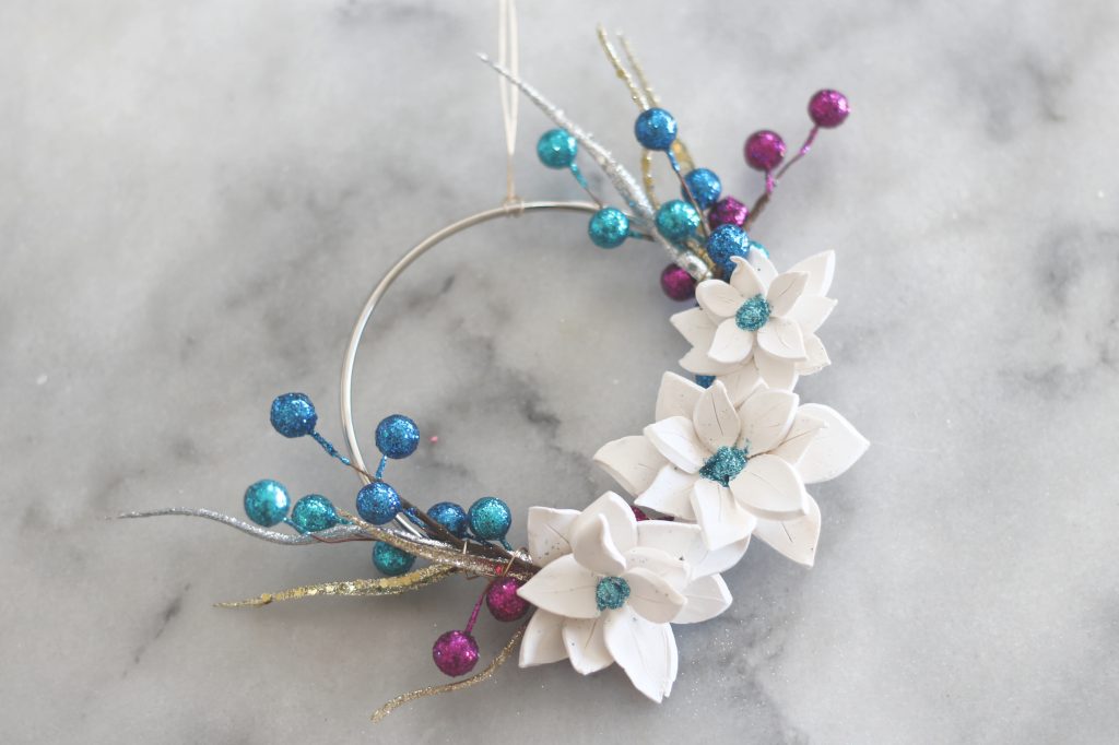 Mini Poinsettia Wreath – Polymer Clay